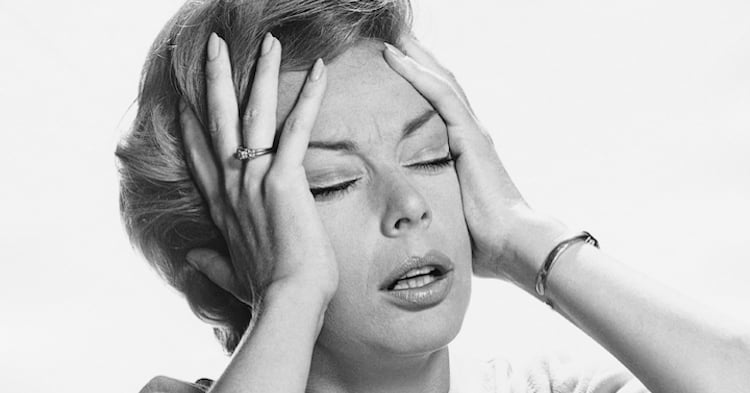 5 signs that you might have an ambivert personality.
