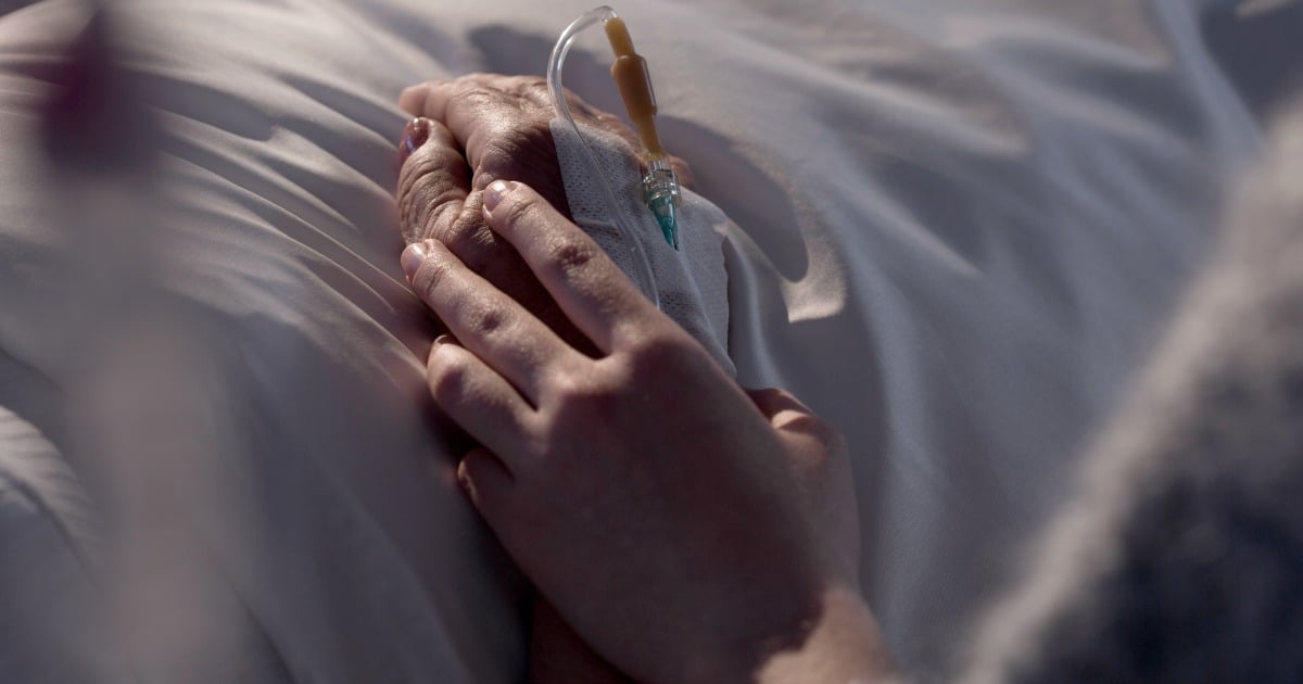 A hospice chaplain describes what people see when they're dying.