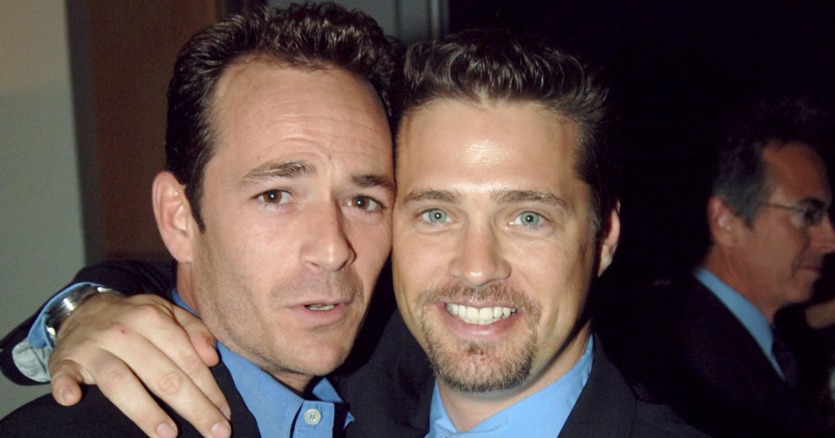 Jason Priestley's touching tribute to 90210 costar Luke Perry.