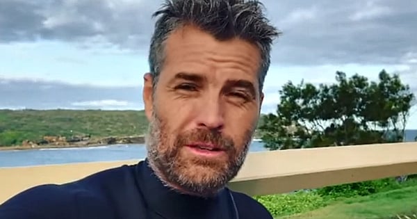 Pete Evans False Health Claims From Bone Broth For Babies To sun Gazing pete-evans-false-health-claims-from-bone-broth-for-babies-to-sun-gazing